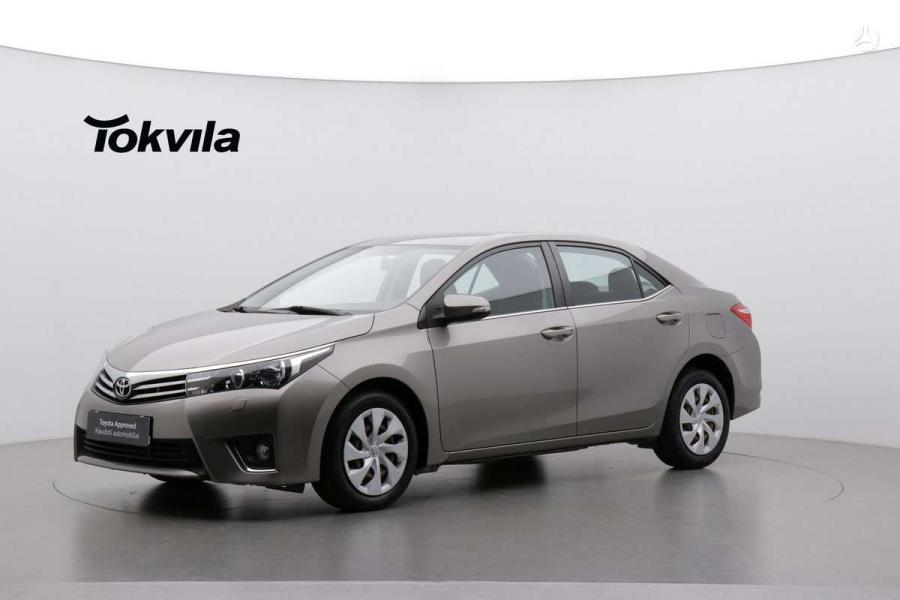 Brown Toyota Corolla 2016 in Vilnius, with an engine capacity of 1.60 L and mileage of 159 thousand km for 9990 €, photo 1 on AUTOMOTO.COM.LV