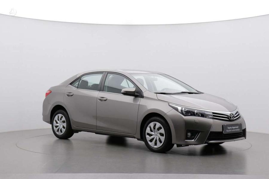 Brown Toyota Corolla 2016 in Vilnius, with an engine capacity of 1.60 L and mileage of 159 thousand km for 9990 €, photo 19 on AUTOMOTO.COM.LV