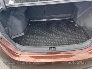 Коричневый Тойота Королла 2017 в Таллин, объемом двигателя 1.60 л и пробегом 93 тыс. км за 11900 €, фото 12 на AUTOMOTO.COM.LV
