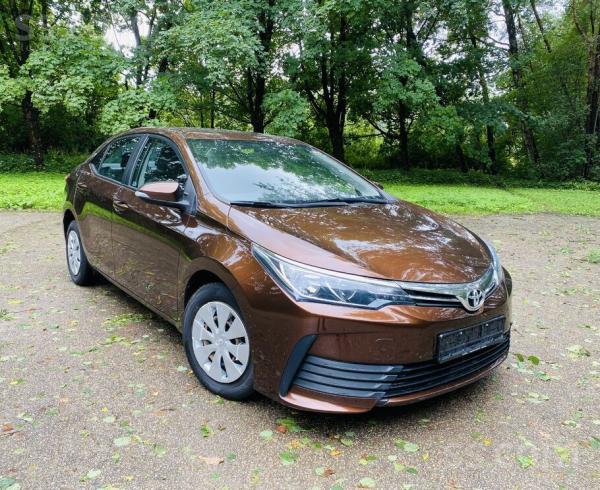 Brown Toyota Corolla 2017 in Riga, with an engine capacity of 1.40 L and mileage of 0 thousand km for 6999 €, photo 1 on AUTOMOTO.COM.LV