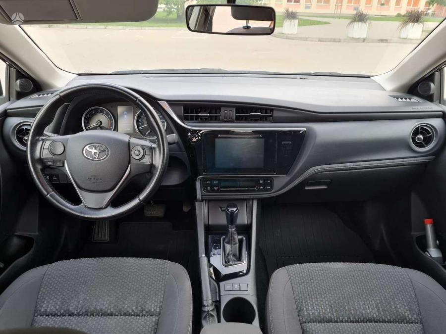 Brūns Toyota Corolla 2017 Kauņa, ar dzinēja tilpumu 1.60 L un nobraukumu 180 tūkst. km par 10800 €, foto 6 vietnē AUTOMOTO.COM.LV