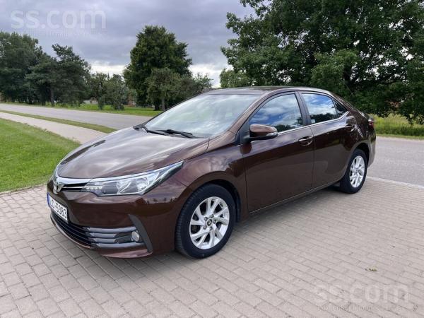 Brūns Toyota Corolla 2018 Limbaži, ar dzinēja tilpumu 1.60 L un nobraukumu 81 tūkst. km par 11950 €, foto 1 vietnē AUTOMOTO.COM.LV