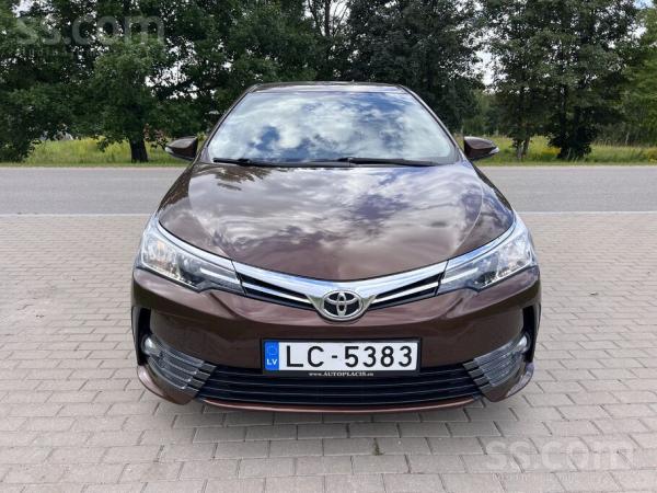 Brūns Toyota Corolla 2018 Limbaži, ar dzinēja tilpumu 1.60 L un nobraukumu 81 tūkst. km par 11950 €, foto 2 vietnē AUTOMOTO.COM.LV