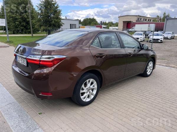 Brūns Toyota Corolla 2018 Limbaži, ar dzinēja tilpumu 1.60 L un nobraukumu 81 tūkst. km par 11950 €, foto 4 vietnē AUTOMOTO.COM.LV