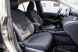 Brūns Toyota Corolla 2019 Jelgava, ar dzinēja tilpumu 1.80 L un nobraukumu 80 tūkst. km par 16450 €, foto 7 vietnē AUTOMOTO.COM.LV