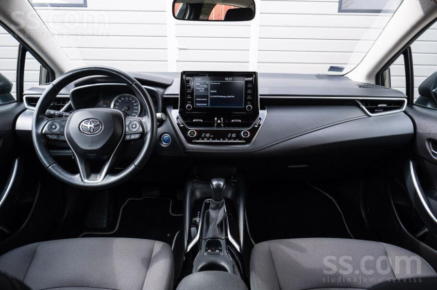 Brūns Toyota Corolla 2019 Jelgava, ar dzinēja tilpumu 1.80 L un nobraukumu 80 tūkst. km par 16450 €, foto 9 vietnē AUTOMOTO.COM.LV