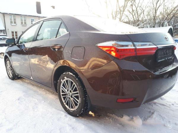 Brūns Toyota Corolla 2019 Šilutė, ar dzinēja tilpumu 1.60 L un nobraukumu 135 tūkst. km par 8900 €, foto 7 vietnē AUTOMOTO.COM.LV