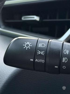 Brūns Toyota Corolla 2019 Viļņa, ar dzinēja tilpumu 1.80 L un nobraukumu 186 tūkst. km par 15500 €, foto 19 vietnē AUTOMOTO.COM.LV