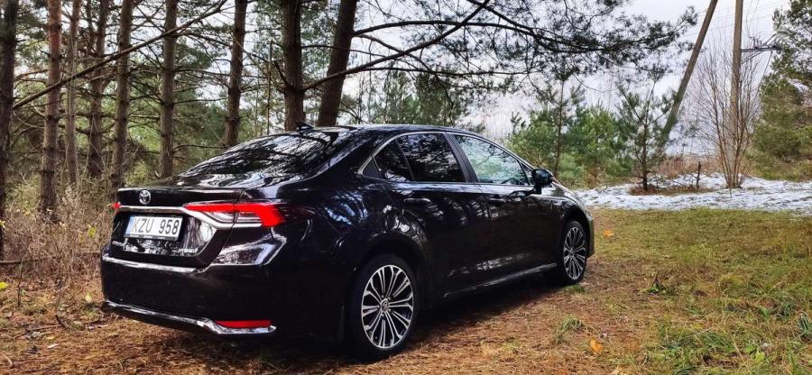 Brūns Toyota Corolla 2019 Viļņa, ar dzinēja tilpumu 1.80 L un nobraukumu 133 tūkst. km par 16500 €, foto 8 vietnē AUTOMOTO.COM.LV