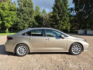 Brūns Toyota Corolla 2020 Talsi, ar dzinēja tilpumu 1.60 L un nobraukumu 70 tūkst. km par 12900 €, foto 7 vietnē AUTOMOTO.COM.LV