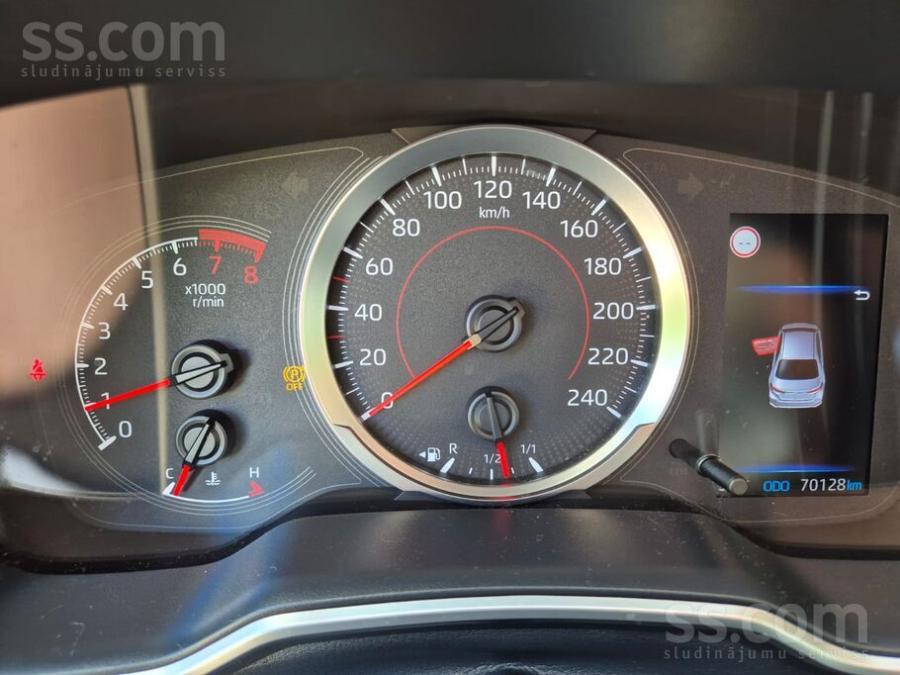 Brūns Toyota Corolla 2020 Talsi, ar dzinēja tilpumu 1.60 L un nobraukumu 70 tūkst. km par 12900 €, foto 8 vietnē AUTOMOTO.COM.LV