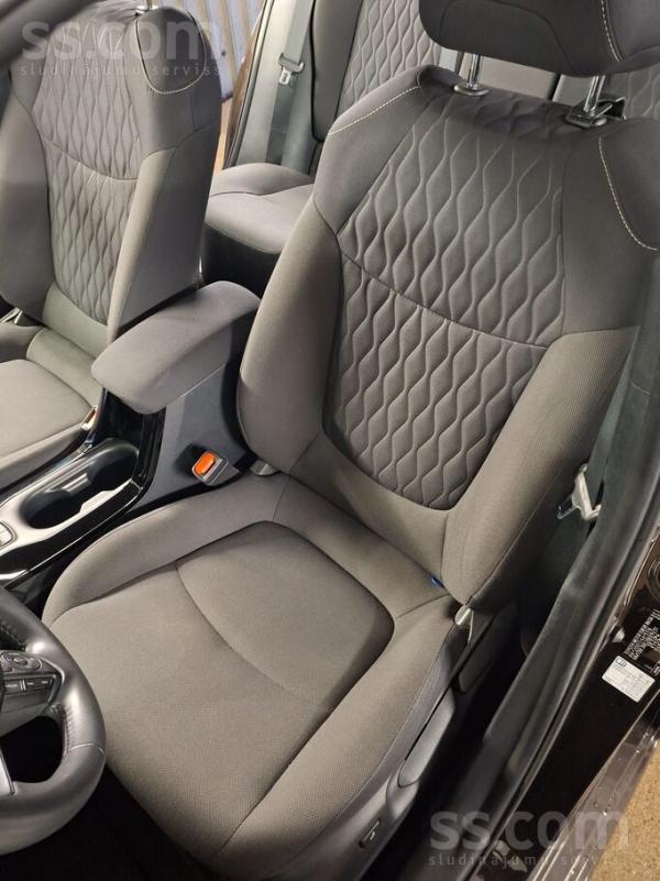 Brūns Toyota Corolla 2020 Rīga, ar dzinēja tilpumu 1.60 L un nobraukumu 40 tūkst. km par 16900 €, foto 8 vietnē AUTOMOTO.COM.LV