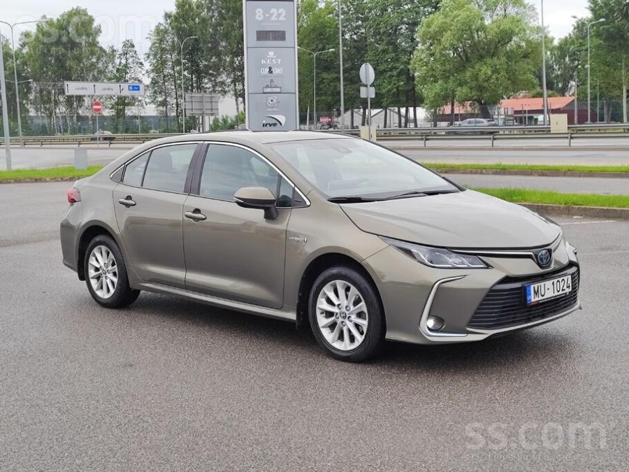Brūns Toyota Corolla 2021 Rīga, ar dzinēja tilpumu 1.80 L un nobraukumu 200 tūkst. km par 14000 €, foto 9 vietnē AUTOMOTO.COM.LV