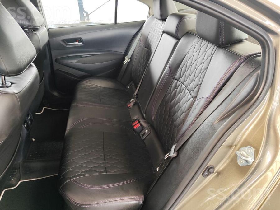 Brūns Toyota Corolla 2021 Rīga, ar dzinēja tilpumu 1.80 L un nobraukumu 200 tūkst. km par 14000 €, foto 17 vietnē AUTOMOTO.COM.LV