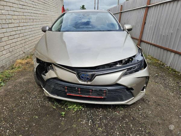 Brūns Toyota Corolla 2021 Kauņa, ar dzinēja tilpumu 1.80 L un nobraukumu 60 tūkst. km par 6200 €, foto 5 vietnē AUTOMOTO.COM.LV