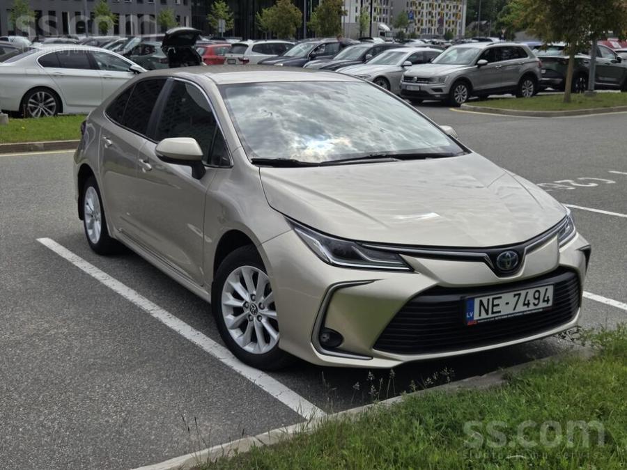 Коричневый Тойота Королла 2022 в Рига, объемом двигателя 1.80 л и пробегом 97 тыс. км за 16700 €, фото 3 на AUTOMOTO.COM.LV