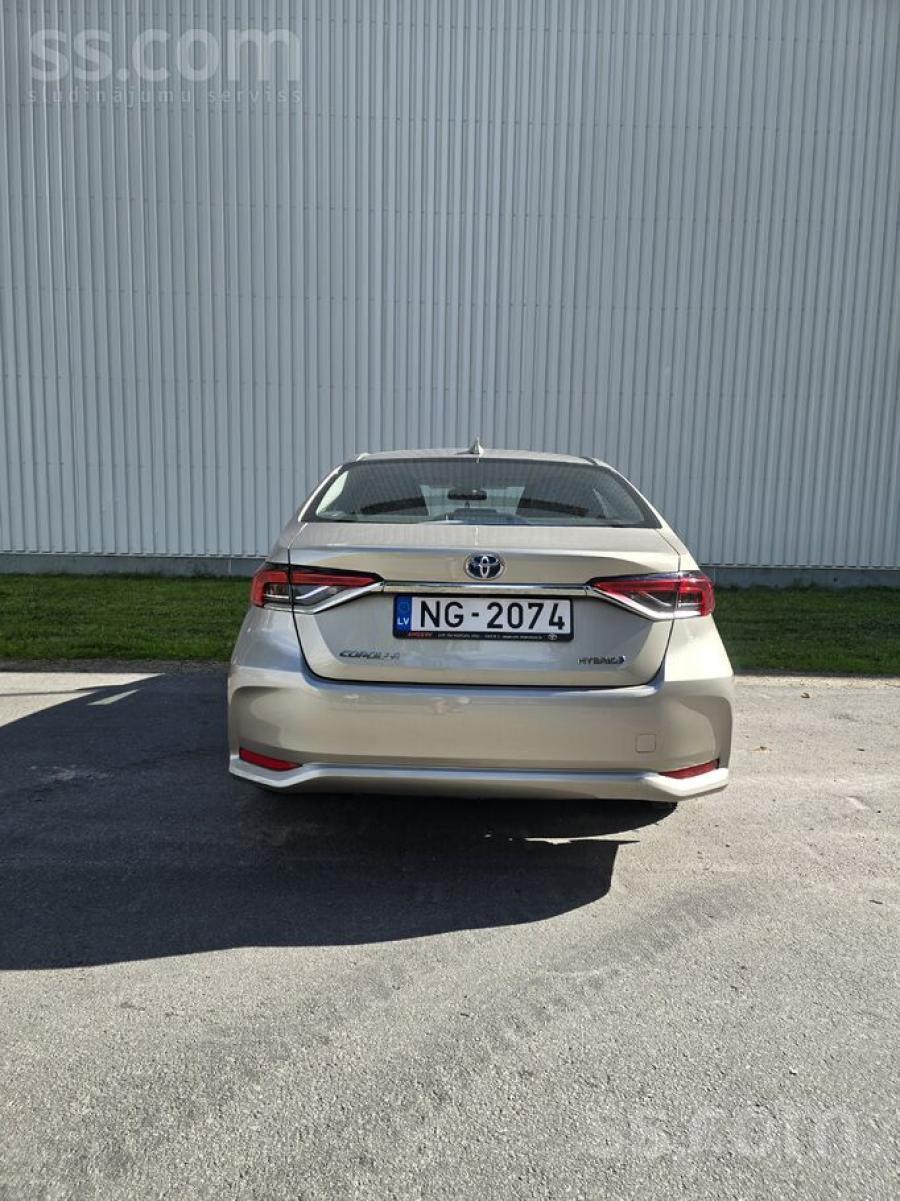 Brūns Toyota Corolla 2022 Rīga, ar dzinēja tilpumu 1.80 L un nobraukumu 37 tūkst. km par 20450 €, foto 4 vietnē AUTOMOTO.COM.LV