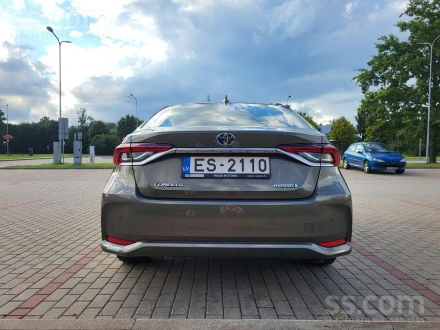 Brūns Toyota Corolla 2022 Rīga, ar dzinēja tilpumu 1.80 L un nobraukumu 64 tūkst. km par 19400 €, foto 6 vietnē AUTOMOTO.COM.LV