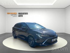 Brown Toyota Corolla 2019 in Riga, with an engine capacity of 1.80 L and mileage of 87 thousand km for 15790 €, photo 9 on AUTOMOTO.COM.LV
