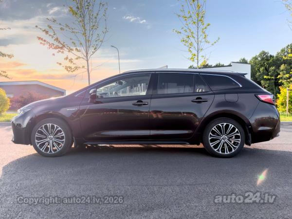 Brūns Toyota Corolla 2019 Tallina, ar dzinēja tilpumu 1.80 L un nobraukumu 144 tūkst. km par 16000 €, foto 7 vietnē AUTOMOTO.COM.LV
