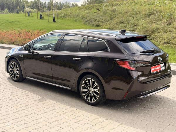 Toyota Corolla 2019 Viļņa vietnē Brūns Toyota Corolla 2019 Viļņa, ar dzinēja tilpumu 1.80 L un nobraukumu 121 tūkst. km par 17950 €, foto 11 vietnē AUTOMOTO.COM.LV