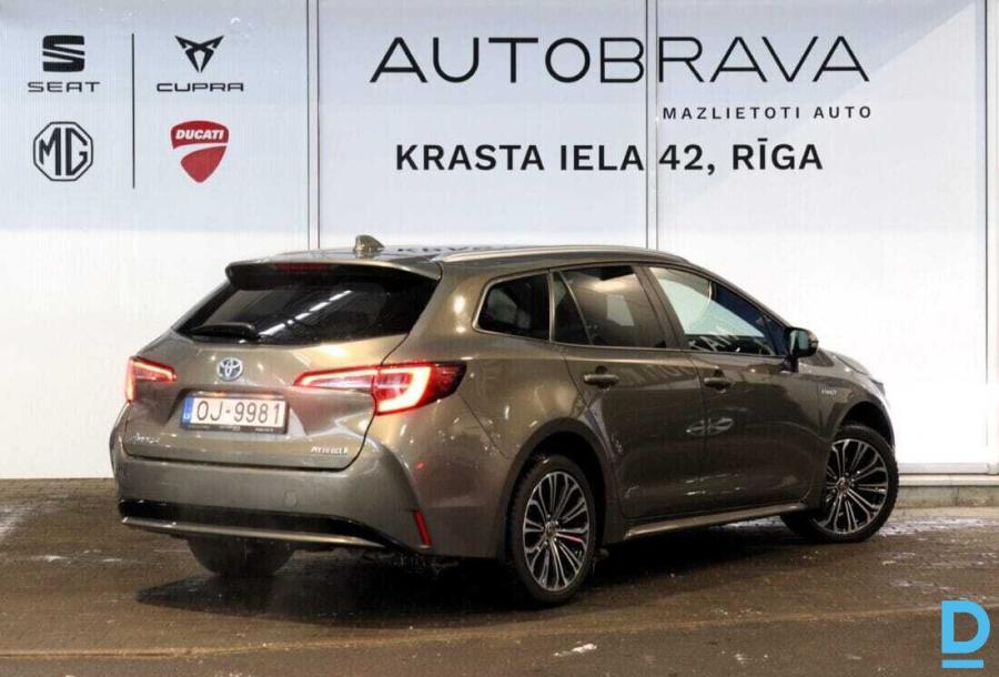 Brūns Toyota Corolla 2020 Rīga, ar dzinēja tilpumu 1.80 L un nobraukumu 85 tūkst. km par 18490 €, foto 2 vietnē AUTOMOTO.COM.LV