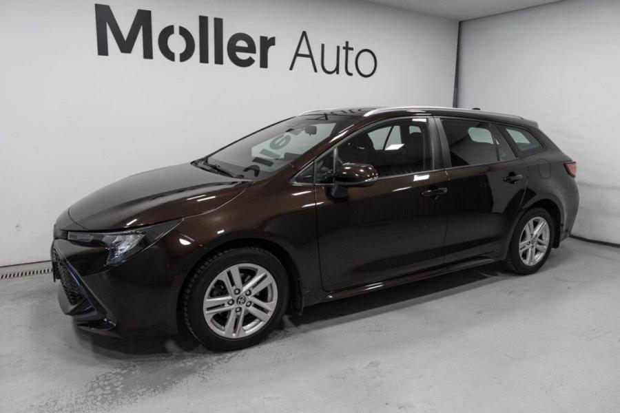 Brown Toyota Corolla 2021 in Vilnius, with an engine capacity of 1.20 L and mileage of 120 thousand km for 13650 €, photo 5 on AUTOMOTO.COM.LV
