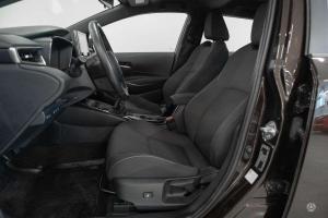 Brown Toyota Corolla 2021 in Vilnius, with an engine capacity of 1.20 L and mileage of 65 thousand km for 14900 €, photo 8 on AUTOMOTO.COM.LV