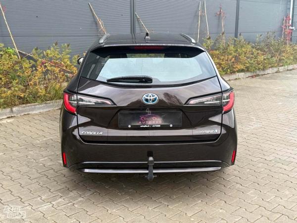 Brown Toyota Corolla 2021 in Vilnius, with an engine capacity of 1.80 L and mileage of 108 thousand km for 16800 €, photo 9 on AUTOMOTO.COM.LV