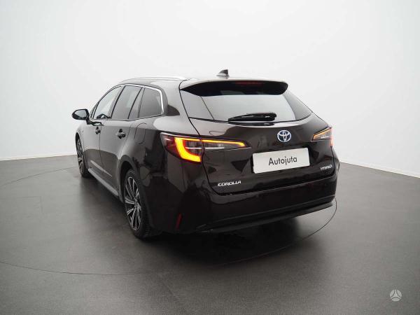 Brūns Toyota Corolla 2022 Viļņa, ar dzinēja tilpumu 1.80 L un nobraukumu 130 tūkst. km par 18700 €, foto 6 vietnē AUTOMOTO.COM.LV