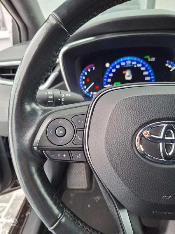 Brūns Toyota Corolla 2022 Viļņa, ar dzinēja tilpumu 1.80 L un nobraukumu 68 tūkst. km par 20990 €, foto 11 vietnē AUTOMOTO.COM.LV