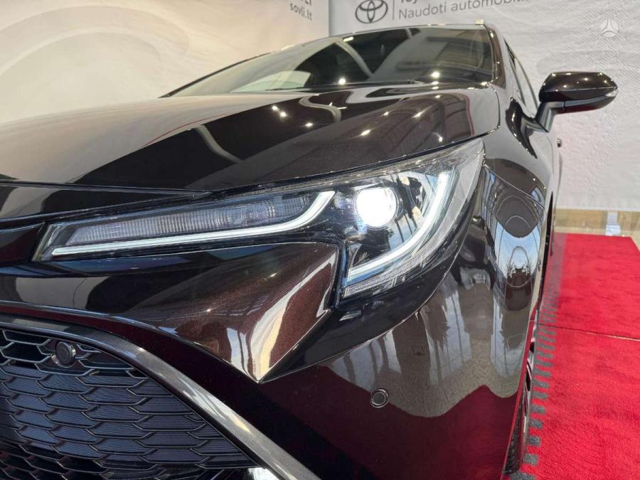 Brūns Toyota Corolla 2022 Šauļi, ar dzinēja tilpumu 1.80 L un nobraukumu 180 tūkst. km par 17900 €, foto 4 vietnē AUTOMOTO.COM.LV