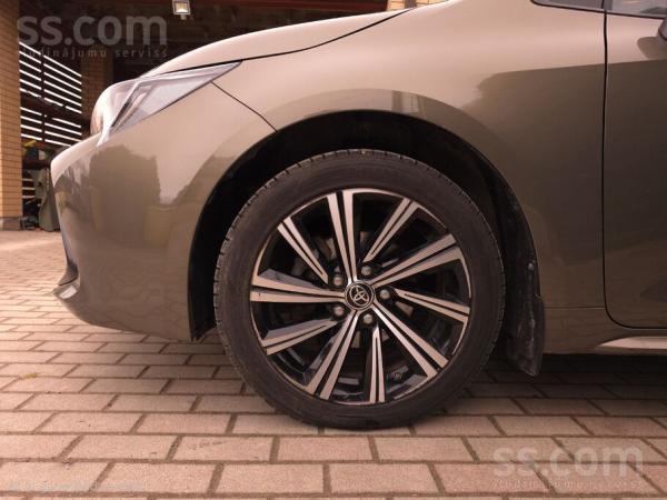 Brūns Toyota Corolla 2022 Rīga, ar dzinēja tilpumu 1.80 L un nobraukumu 138 tūkst. km par 18700 €, foto 7 vietnē AUTOMOTO.COM.LV