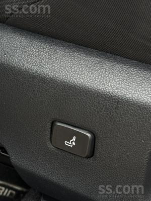 Brown Toyota Corolla 2022 in Riga, with an engine capacity of 1.80 L and mileage of 146 thousand km for 16900 €, photo 14 on AUTOMOTO.COM.LV