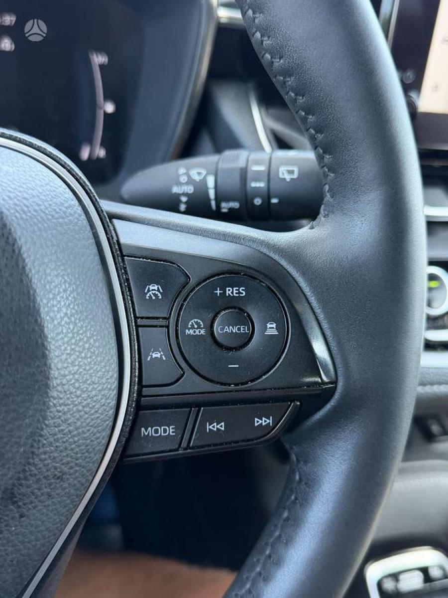 Brūns Toyota Corolla 2023 Šauļi, ar dzinēja tilpumu 1.80 L un nobraukumu 171 tūkst. km par 14300 €, foto 22 vietnē AUTOMOTO.COM.LV