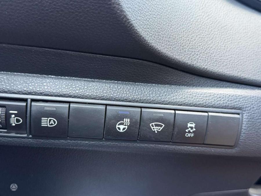 Brūns Toyota Corolla 2023 Šauļi, ar dzinēja tilpumu 1.80 L un nobraukumu 171 tūkst. km par 14300 €, foto 25 vietnē AUTOMOTO.COM.LV