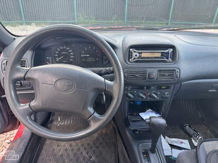 Toyota Corolla 1999 in Vilnius, with an engine capacity of 1.30 L and mileage of 223 thousand km for 480 €, photo 10 on AUTOMOTO.COM.LV