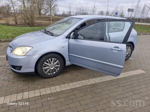 Toyota Corolla 2005 Daugavpils, ar dzinēja tilpumu 1.40 L un nobraukumu 220 tūkst. km par 2400 €, foto 8 vietnē AUTOMOTO.COM.LV