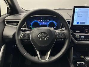 Melns Toyota Corolla Cross 2022 Panevēža, ar dzinēja tilpumu 1.99 L un nobraukumu 125 tūkst. km par 27390 €, foto 20 vietnē AUTOMOTO.COM.LV