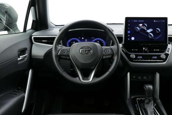 Melns Toyota Corolla Cross 2025 Viļņa, ar dzinēja tilpumu 1.80 L un nobraukumu 31 tūkst. km par 32700 €, foto 8 vietnē AUTOMOTO.COM.LV