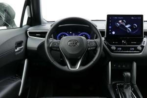 Melns Toyota Corolla Cross 2025 Viļņa, ar dzinēja tilpumu 1.80 L un nobraukumu 31 tūkst. km par 32700 €, foto 9 vietnē AUTOMOTO.COM.LV