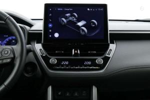 Melns Toyota Corolla Cross 2025 Viļņa, ar dzinēja tilpumu 1.80 L un nobraukumu 31 tūkst. km par 32700 €, foto 16 vietnē AUTOMOTO.COM.LV