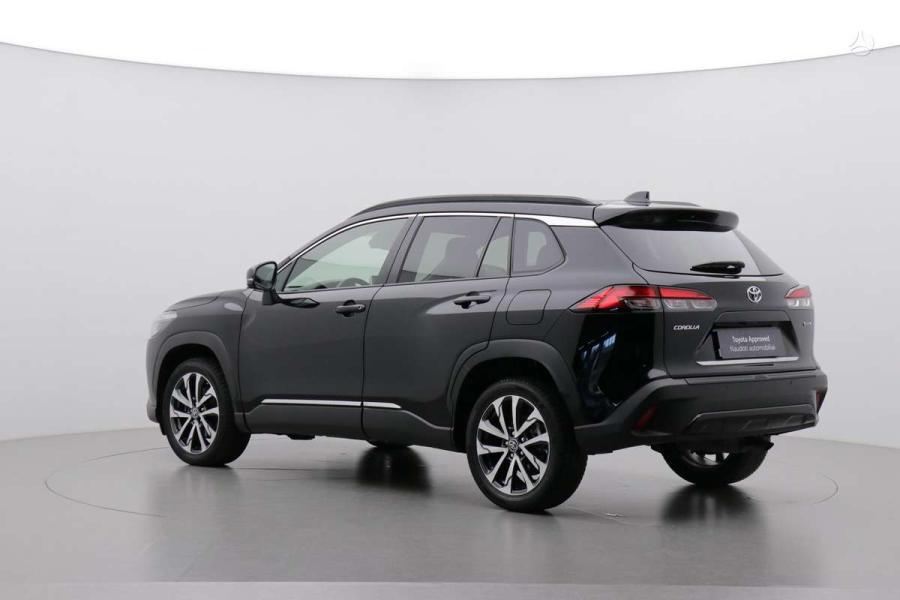 Melns Toyota Corolla Cross 2025 Viļņa, ar dzinēja tilpumu 1.80 L un nobraukumu 31 tūkst. km par 32700 €, foto 19 vietnē AUTOMOTO.COM.LV