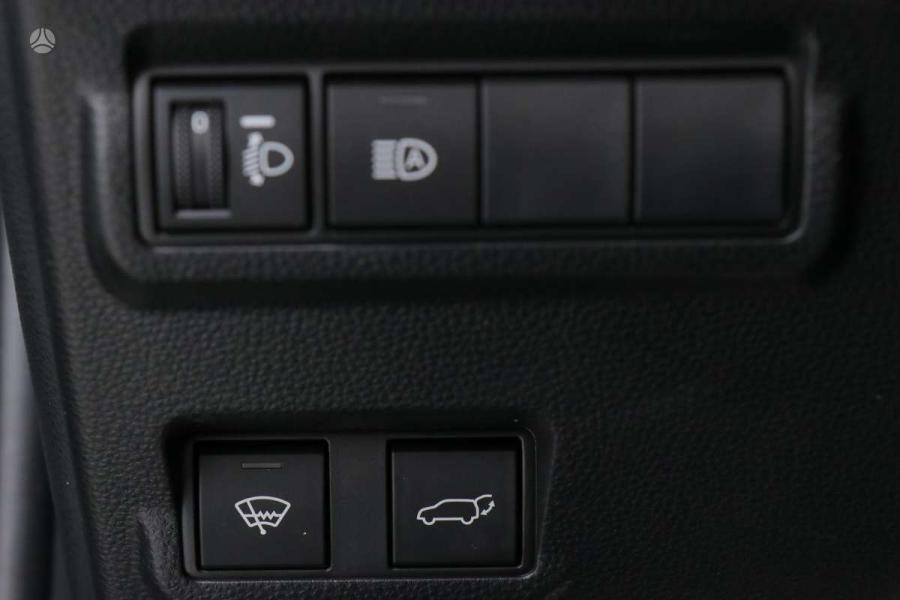 Melns Toyota Corolla Cross 2025 Viļņa, ar dzinēja tilpumu 1.80 L un nobraukumu 31 tūkst. km par 32700 €, foto 26 vietnē AUTOMOTO.COM.LV