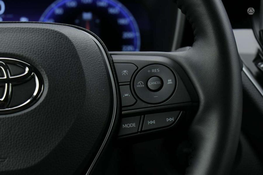 Melns Toyota Corolla Cross 2025 Viļņa, ar dzinēja tilpumu 1.80 L un nobraukumu 31 tūkst. km par 32700 €, foto 31 vietnē AUTOMOTO.COM.LV
