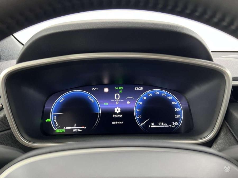 Черный Тойота Corolla Cross 2025 в Вильнюс, объемом двигателя 1.80 л и пробегом 10 тыс. км за 33900 €, фото 14 на AUTOMOTO.COM.LV