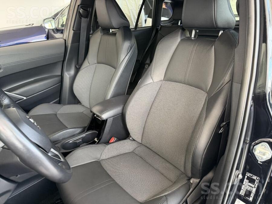 Melns Toyota Corolla Cross 2025 Rīga, ar dzinēja tilpumu 1.80 L un nobraukumu 44 tūkst. km par 30500 €, foto 11 vietnē AUTOMOTO.COM.LV