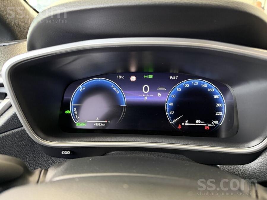 Melns Toyota Corolla Cross 2025 Rīga, ar dzinēja tilpumu 1.80 L un nobraukumu 44 tūkst. km par 30500 €, foto 19 vietnē AUTOMOTO.COM.LV