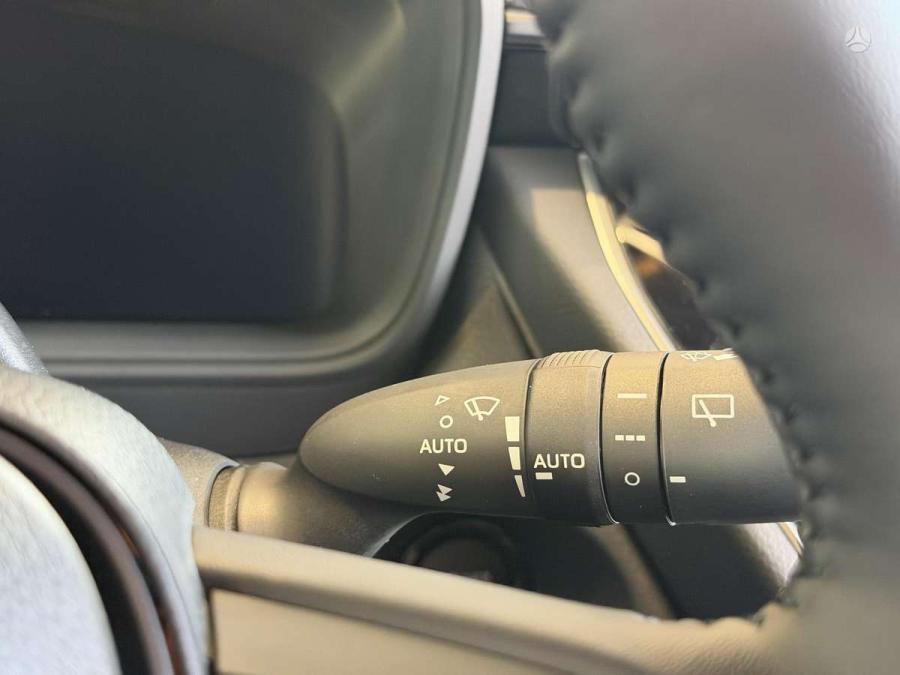 Melns Toyota Corolla Cross 2026 Panevēža, ar dzinēja tilpumu 1.80 L un nobraukumu 0 tūkst. km par 33490 €, foto 20 vietnē AUTOMOTO.COM.LV