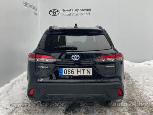 Черный Тойота Corolla Cross 2022 в Таллин, объемом двигателя 1.99 л и пробегом 40 тыс. км за 29495 €, фото 5 на AUTOMOTO.COM.LV